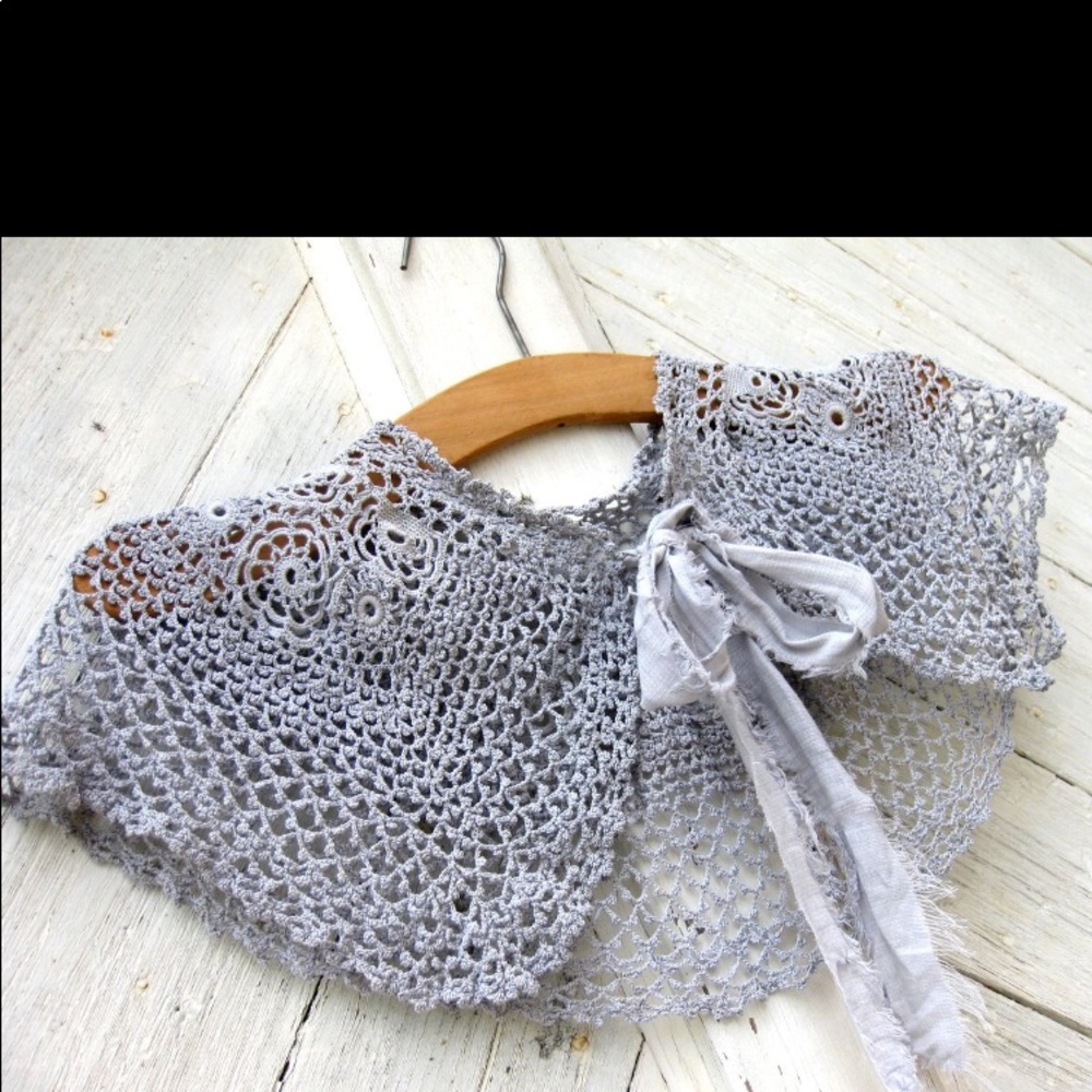 Antique Irish Lace Shawl Shrug - Gem